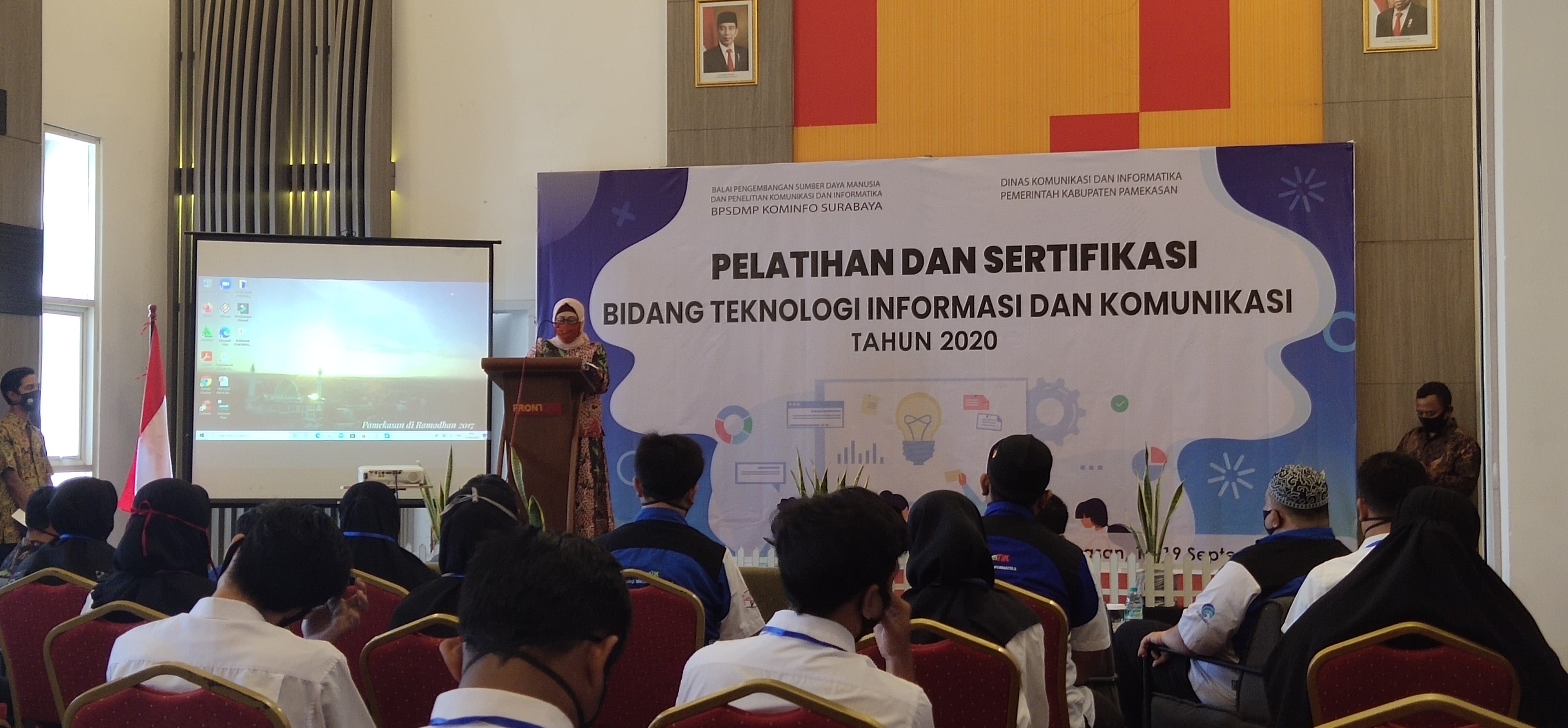 Kemenkominfo Gelar Pelatihan dan Sertifikasi TIK di Pamekasan ...
